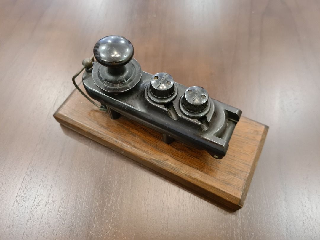 Vintage Morse Code Sender Key Bathtub Telegraph RAF7741 England WWII ...