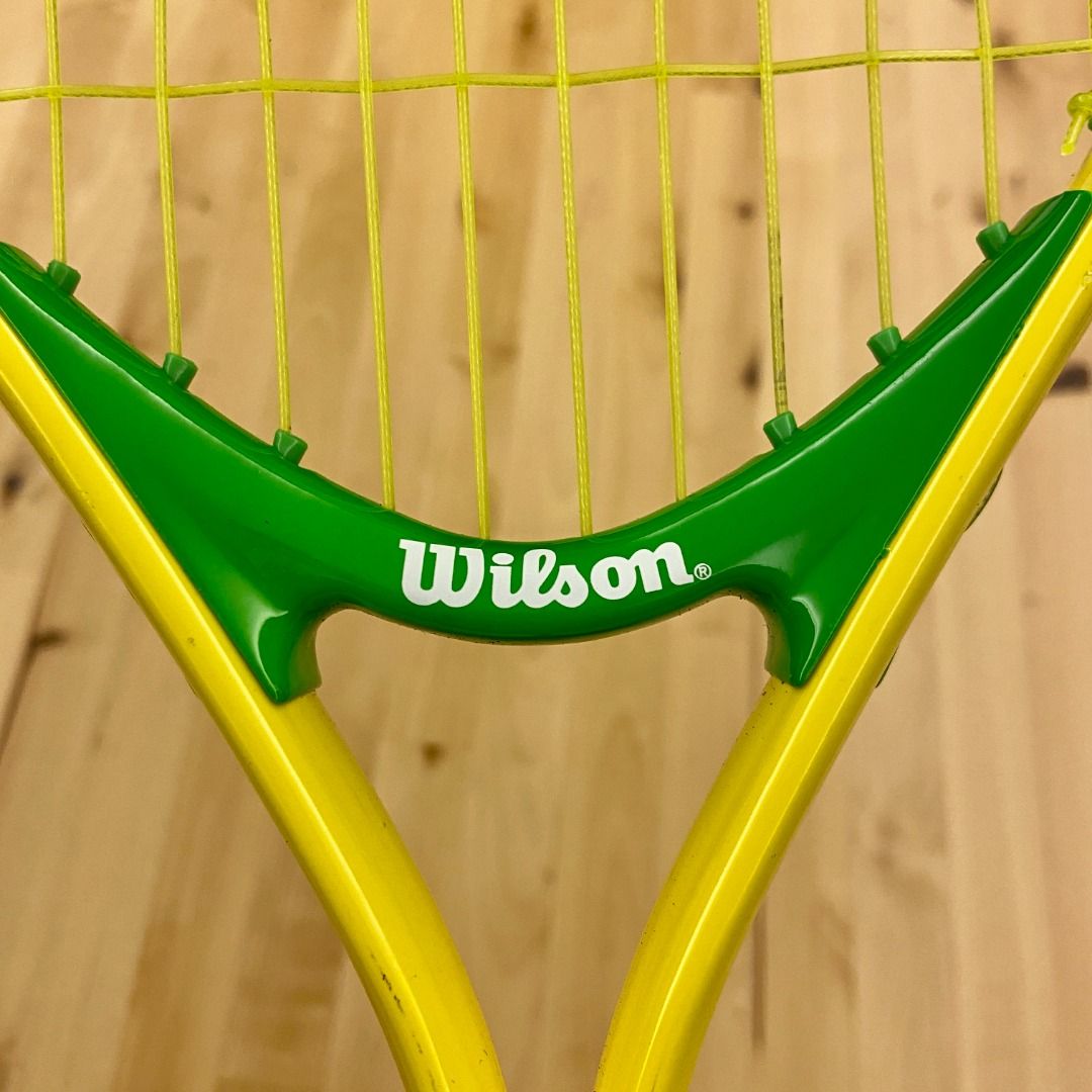 #23 Wilson SPONGEBOB Junior 21" Tennis Racket, 體育器材, 運動與比賽用品, 球拍和球類運動在旋轉拍賣