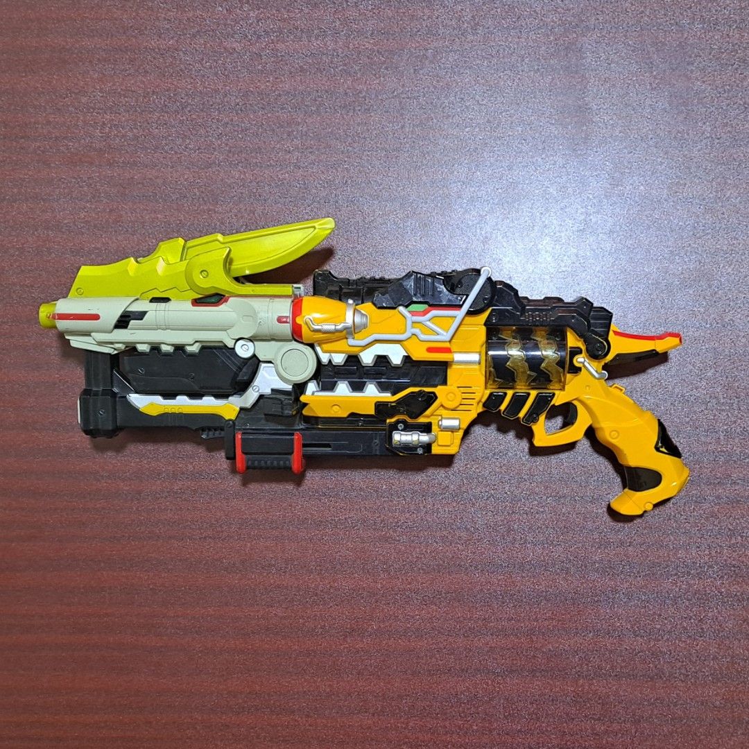 Zyuden Sentai Kyoryuger/Power Rangers Dino Charge DX Changers/Morphers ...