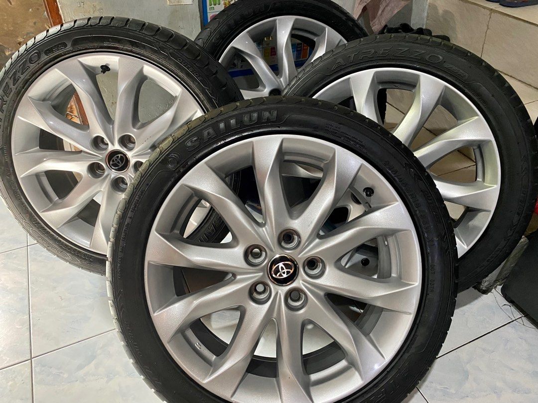 18 oem mazda mags, Car Parts & Accessories, Mags and Tires on Carousell