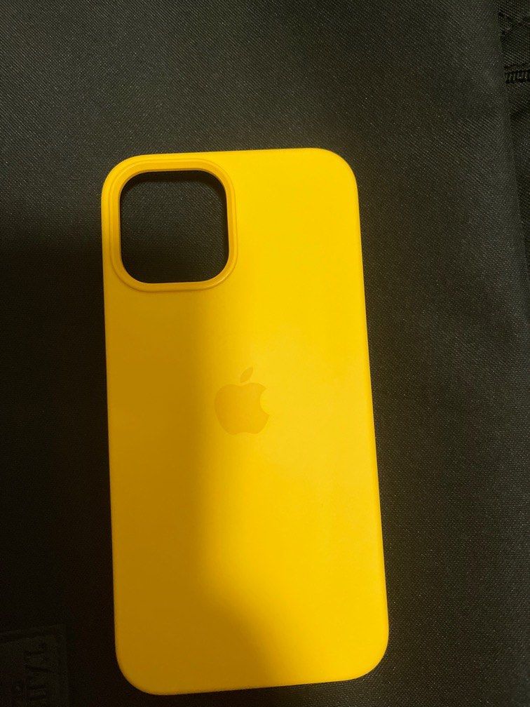 Apple silicone case (MagSafe) iPhone 12 Pro Max, Mobile Phones ...