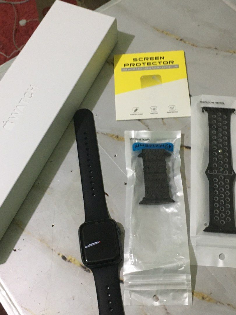 Apple Watch Series 8 Edge, Mobile Phones & Gadgets, Wearables & Smart ...