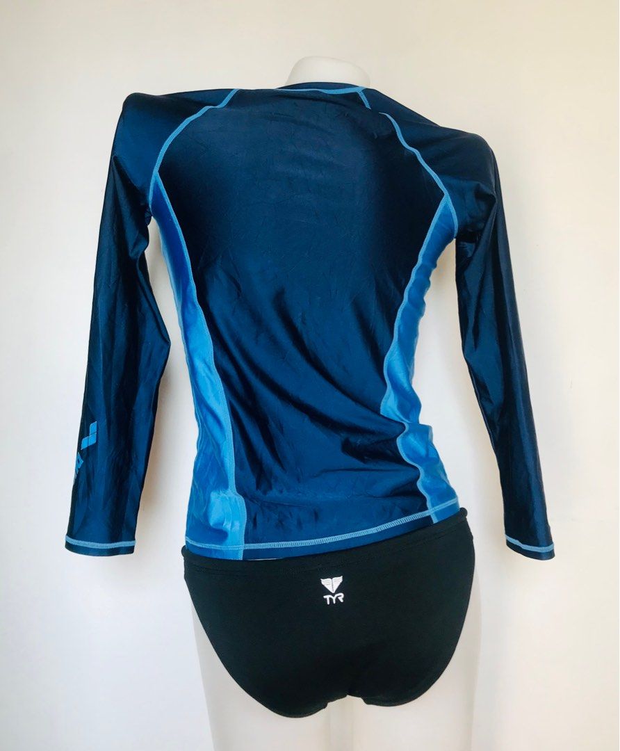 Arena rashguard, Women's Fashion, Swimwear, Bikinis & Swimsuits on ...