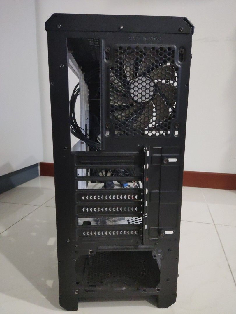 ATX mid tower Tecware Edge TG, Computers & Tech, Parts & Accessories ...