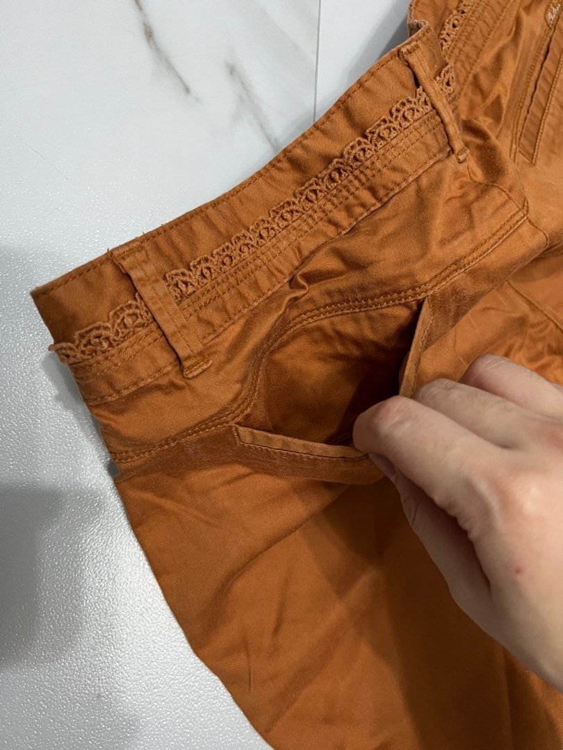 Baleno Brown Shorts, Women's Fashion, Bottoms, Shorts on Carousell