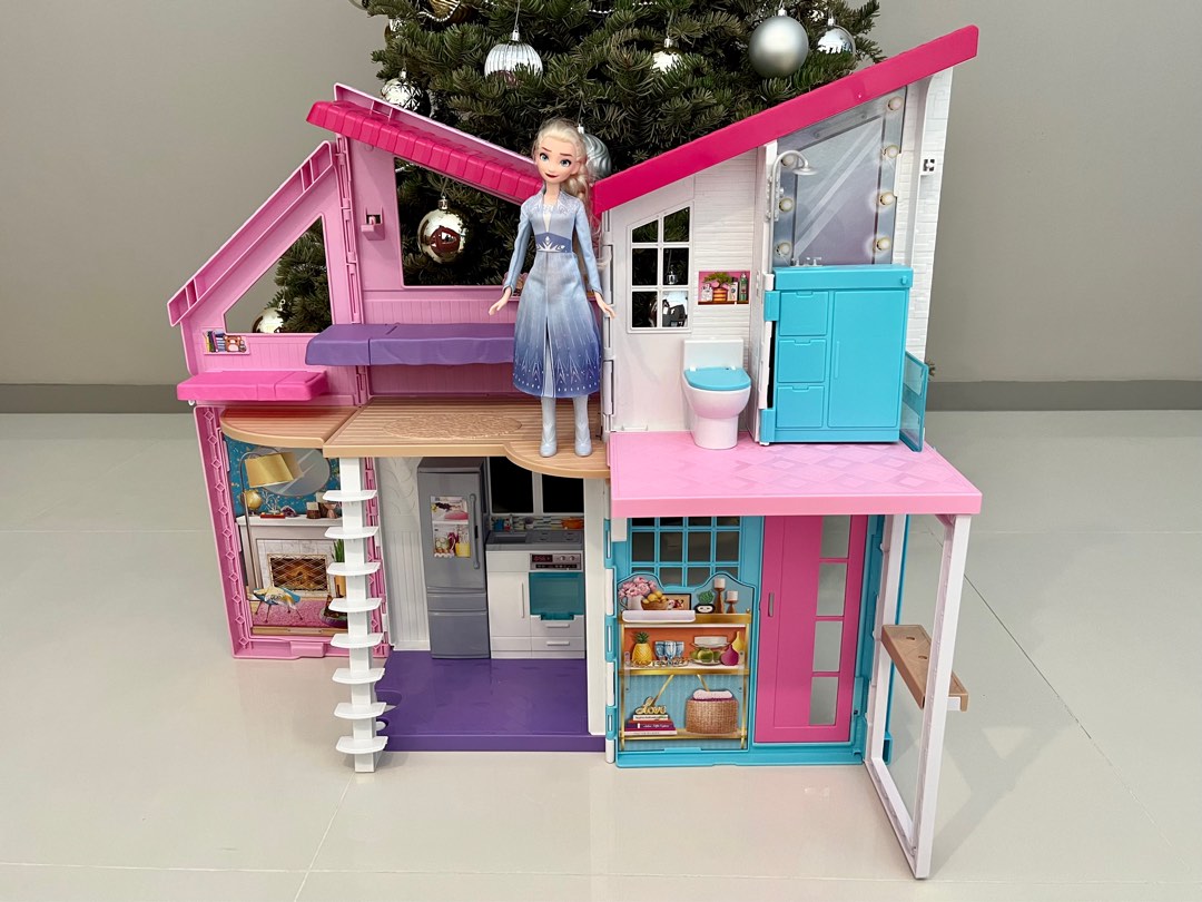 Barbie Malibu House (Doll House), Hobbies & Toys, Toys & Games on Carousell