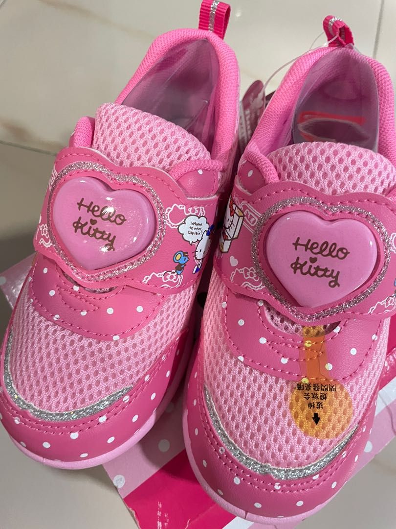 Bata Hello Kitty Sneaker with lighting, Babies & Kids, Babies & Kids ...