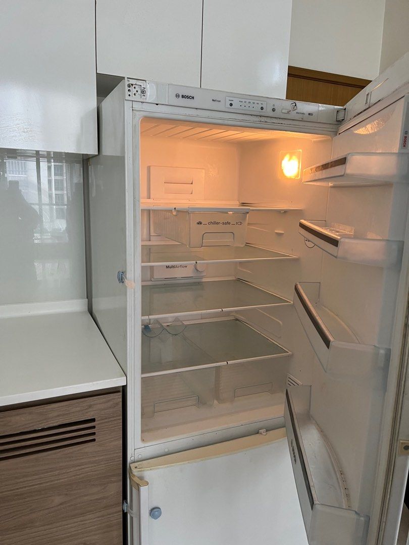 bosch friger, TV & Home Appliances, Kitchen Appliances, Refrigerators ...