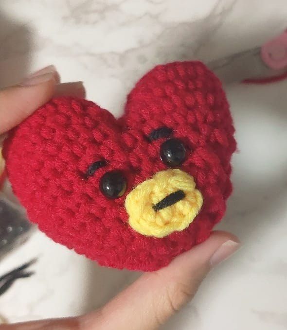 bt21 tata crochet, Hobbies & Toys, Stationery & Craft, Handmade Craft ...