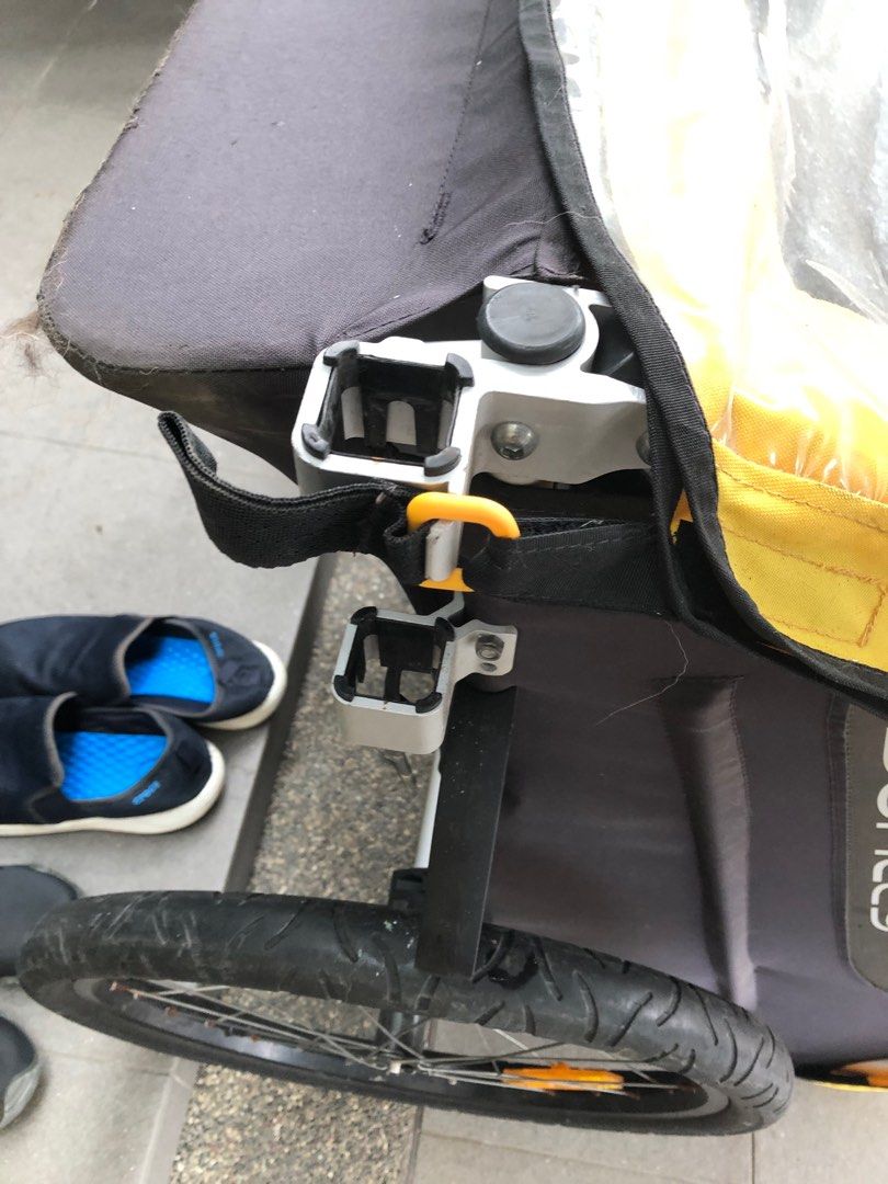 Burley Bee two seater bicycle trailer, Sports Equipment, Bicycles ...