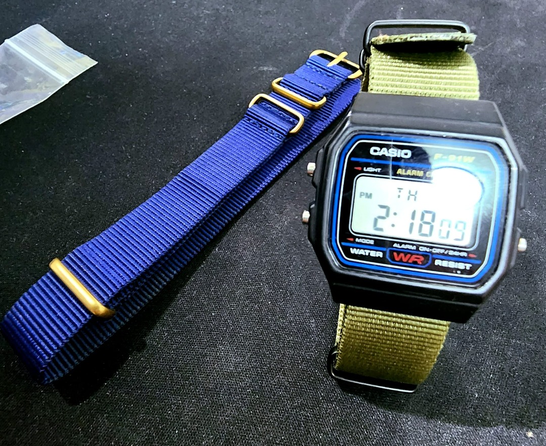 Casio Nomad WatchWorks x 2 Straps + Casio Watch Base (Casio F-91W ...