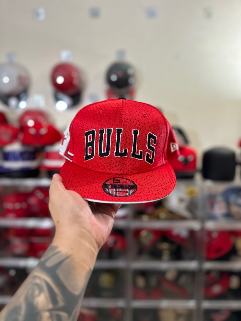 Chicago Bulls Short Hook Gameday, Men's Fashion, Watches & Accessories ...