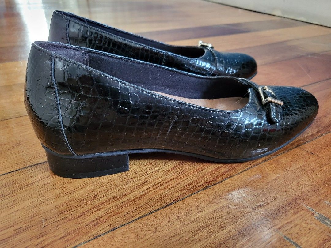 Clark's Keesha Raine black croc US 6.5, Women's Fashion, Footwear ...