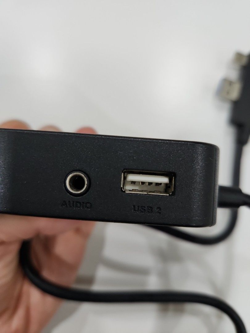 Computer adaptor, Computers & Tech, Parts & Accessories, Cables ...