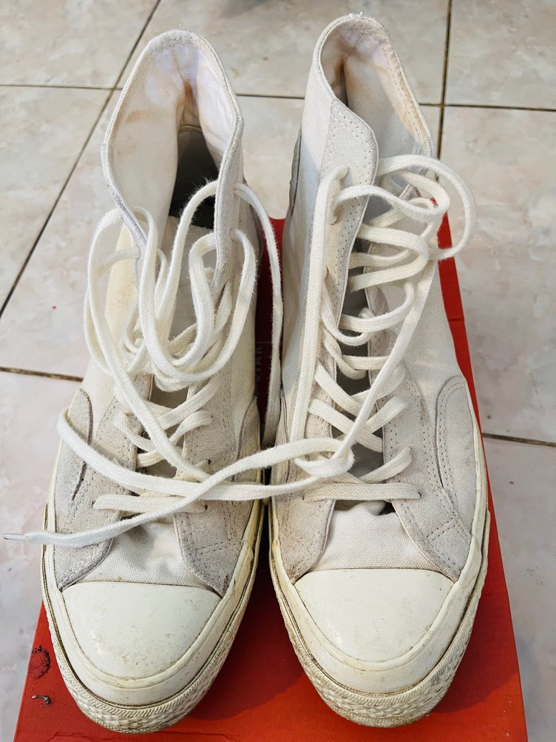 Converse chuck taylor putih size 45, Fesyen Pria, Sepatu , Lainnya di ...