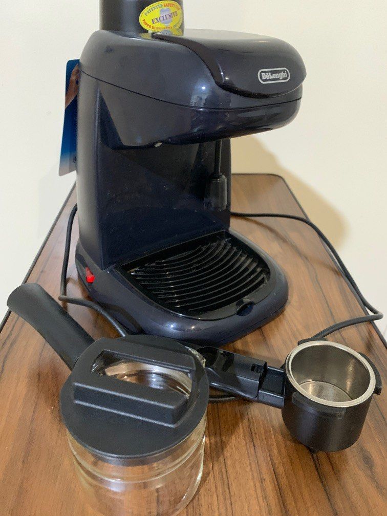 Delonghi espresso machine, TV & Home Appliances, Kitchen Appliances ...