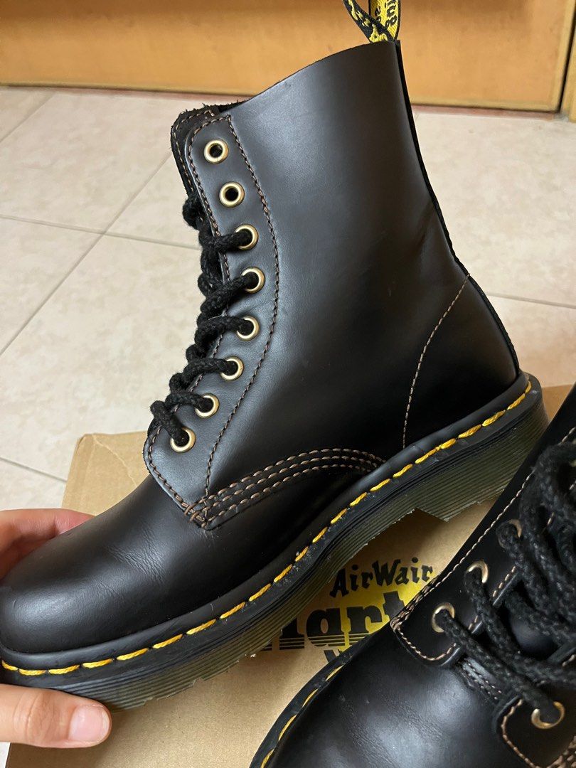 DR MARTENS 1460 pascal boots, Women's Fashion, Footwear, Boots on Carousell