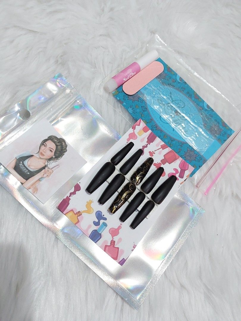 Fake nail, Beauty & Personal Care, Hands & Nails on Carousell