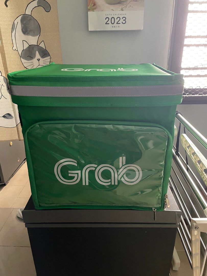 grab thermal box, Everything Else on Carousell