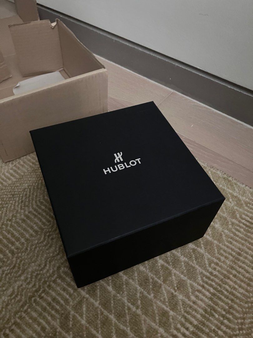 Hublot Box, Luxury, Watches on Carousell