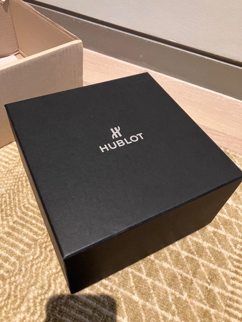 Hublot Box, Luxury, Watches on Carousell