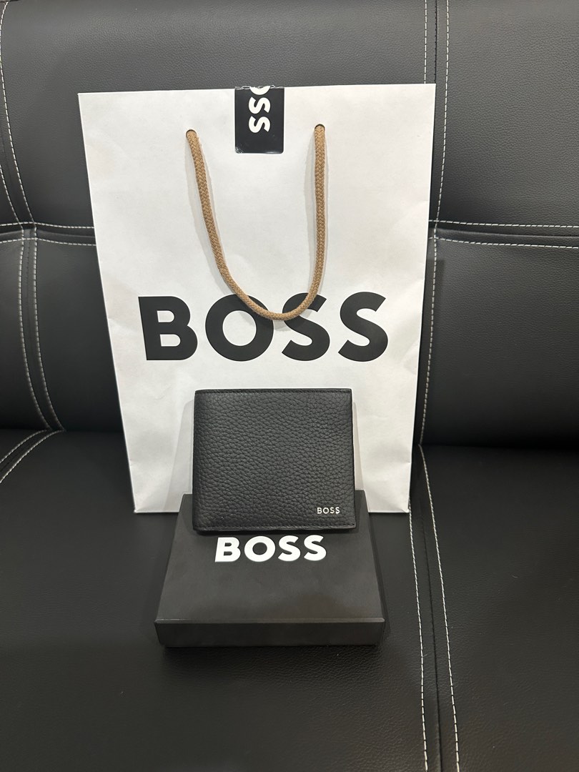 Hugo Boss Grained Leather Wallet with Polished Logo, Men's Fashion ...