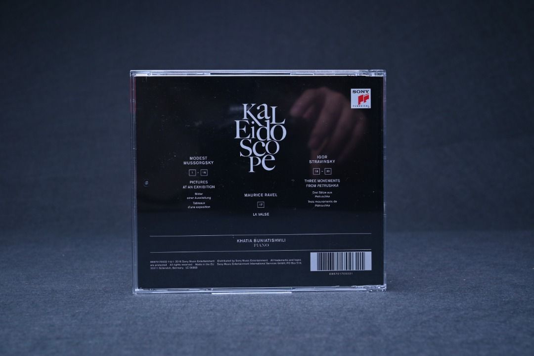 Khatia Buniatishvili - Kaleido Scope Piano CD, 興趣及遊戲, 音樂樂器 & 配件, 音樂與媒體 - CD 及 DVD - Carousell