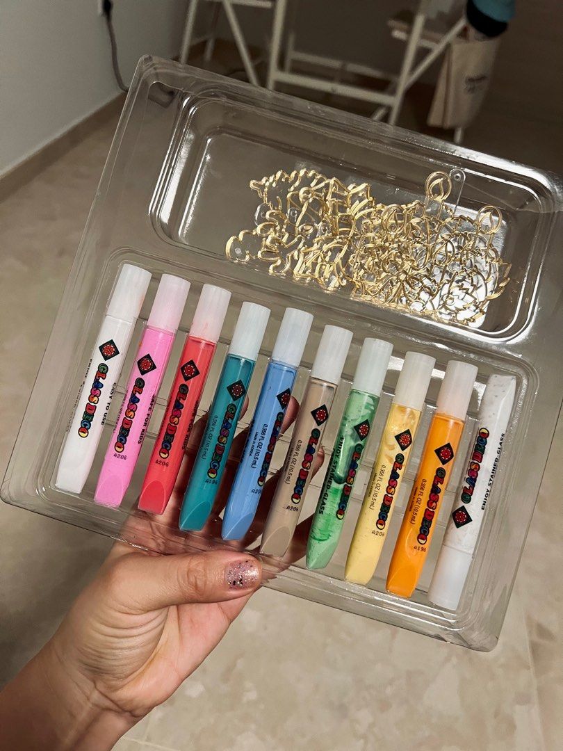 Kids Glass deco colouring kit, Hobbies & Toys, Toys & Games on Carousell