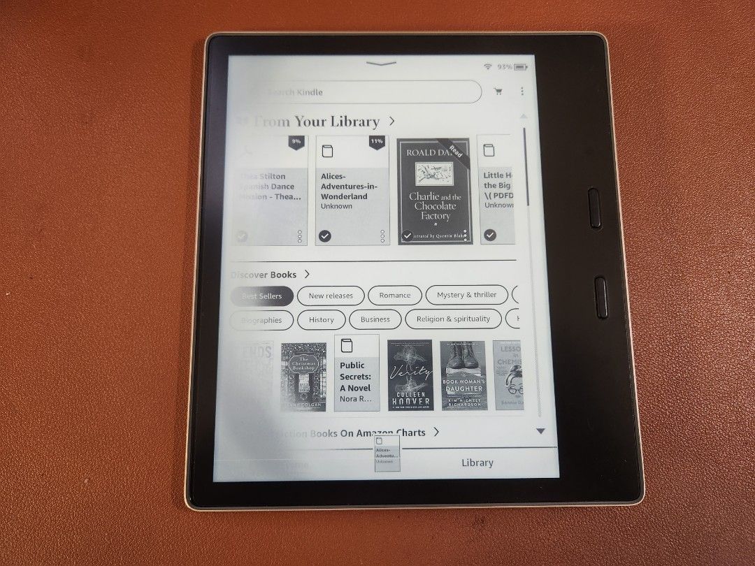 Kindle Oasis 9th Gen Champagne color, Mobile Phones & Gadgets, E ...