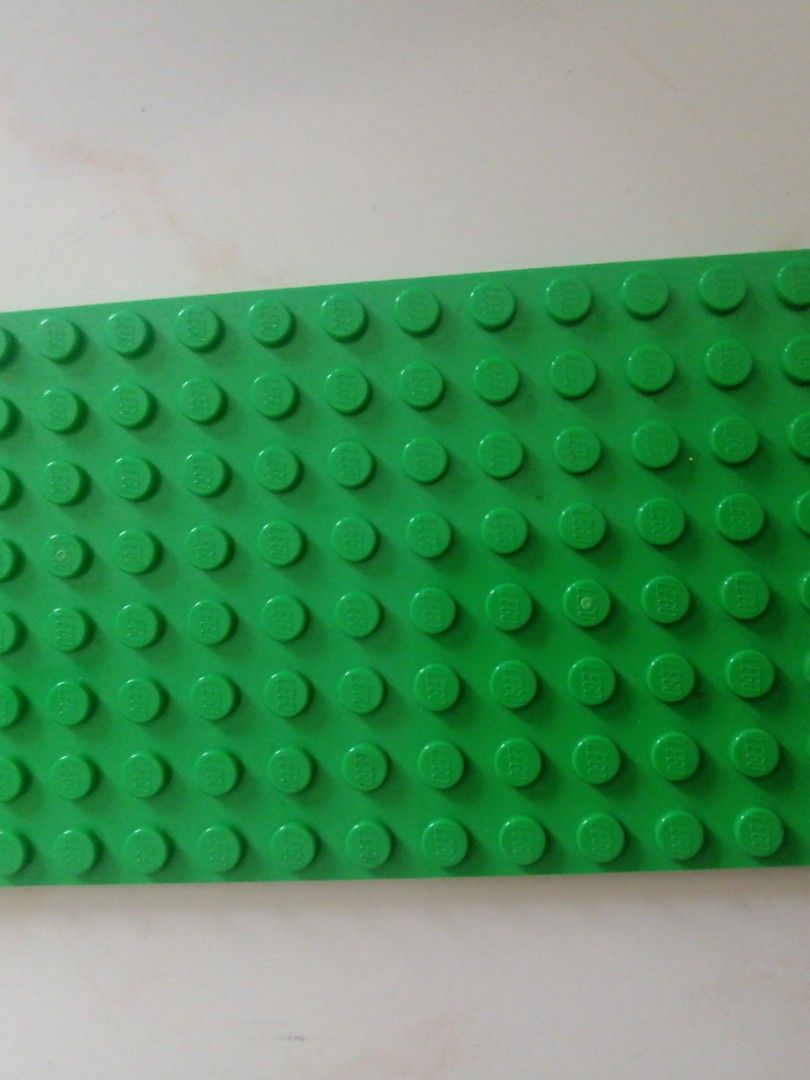 Lego board base original, Hobbies & Toys, Toys & Games on Carousell