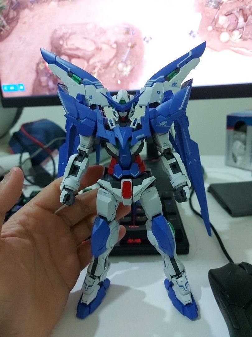 MG Gundam Amazing Exia (fully painted), Hobbies & Toys, Toys & Games on ...