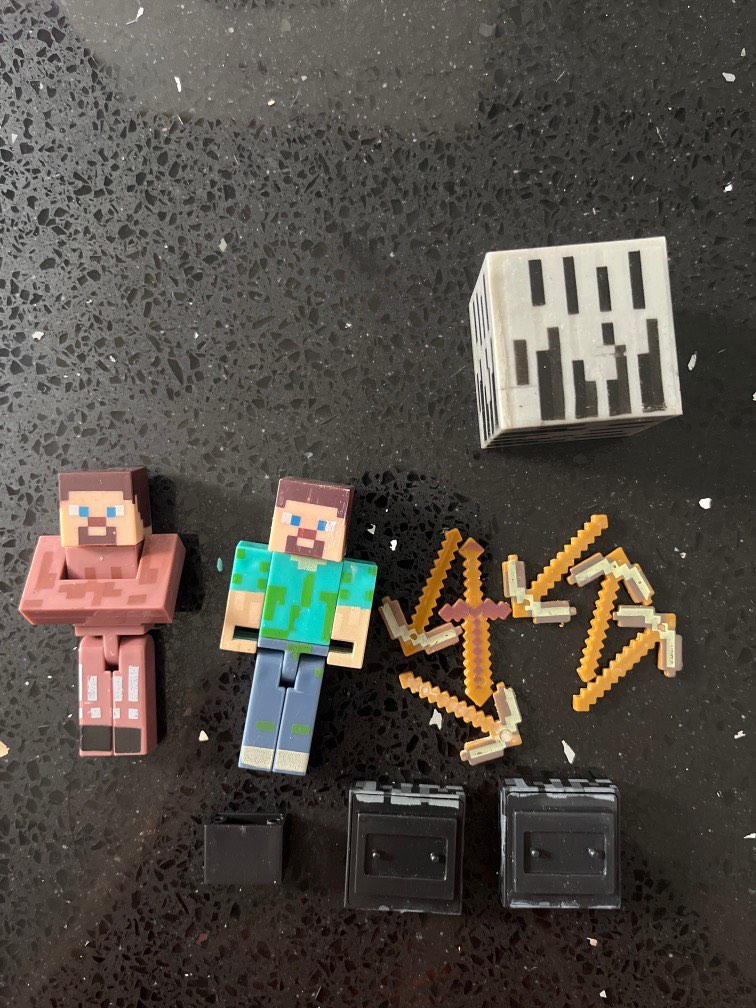 Minecraft toy 12/12 Christmas, Hobbies & Toys, Toys & Games on Carousell