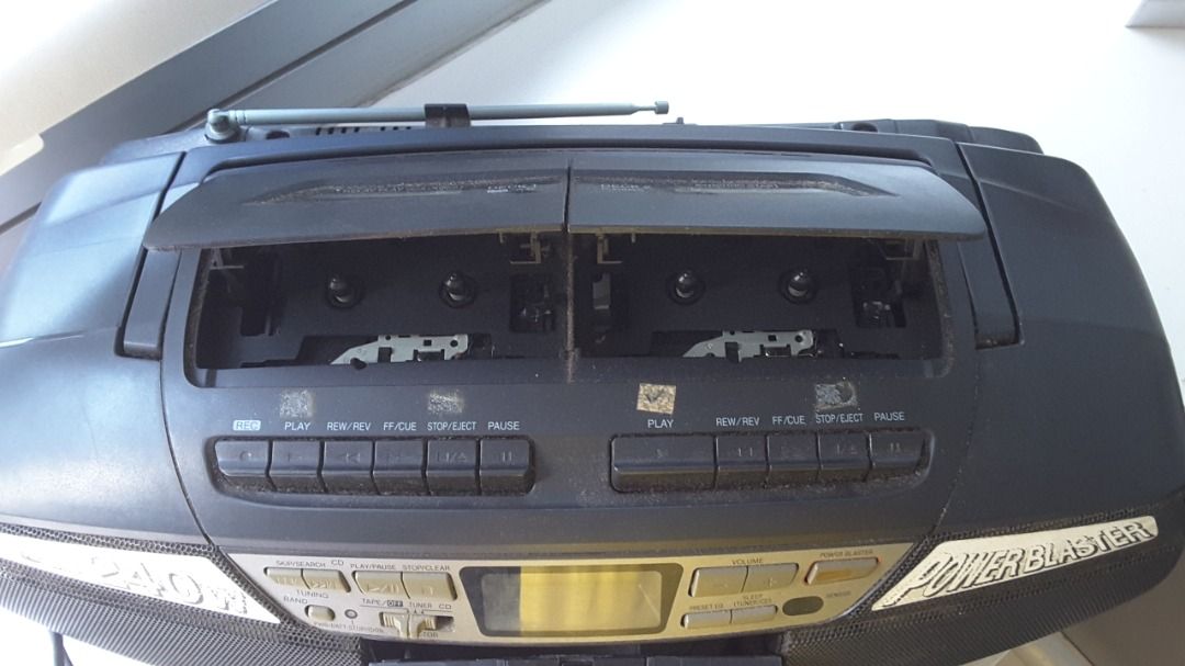 Mini compo - cassette deck, Audio, Other Audio Equipment on Carousell