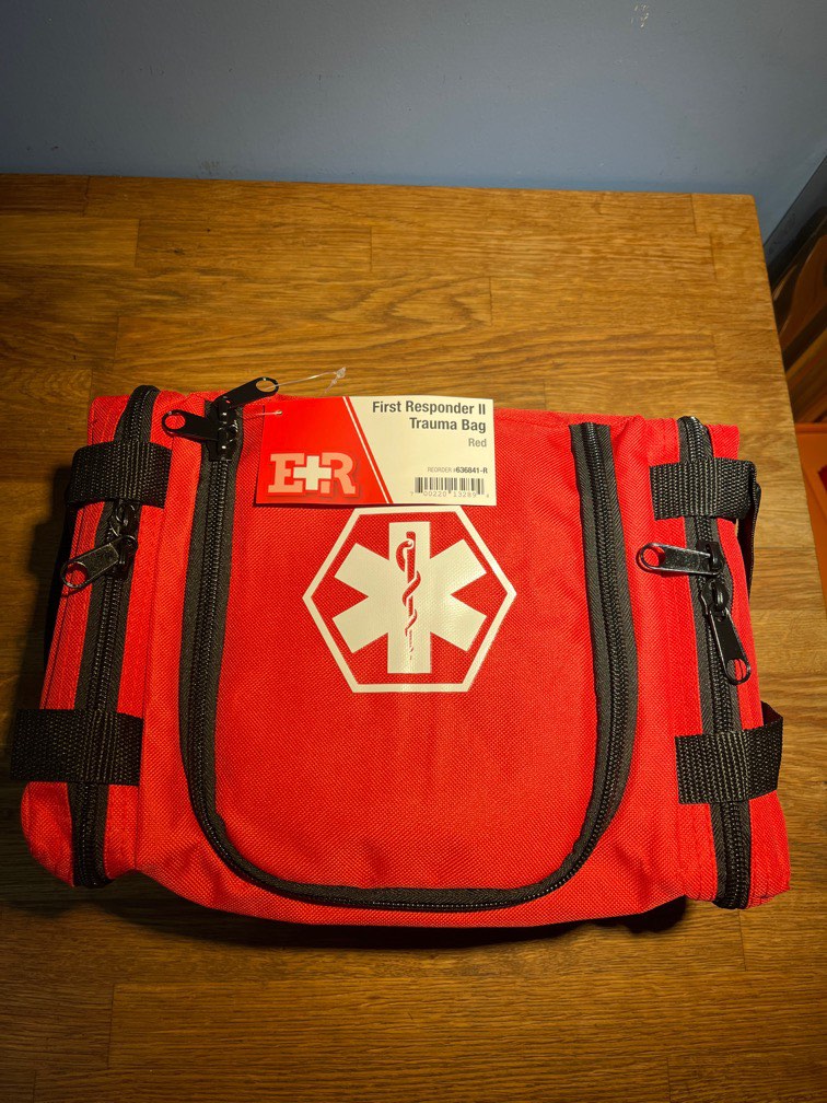 Mini Trauma Bag / First Aid Bag., Health & Nutrition, Medical Supplies ...