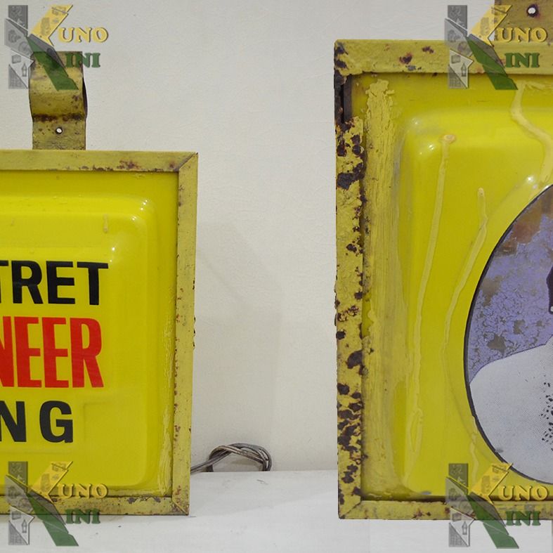 NEON BOX JAMU CAP PORTRET NYONYA MENEER SEMARANG (LIST KUNING)., Antik ...