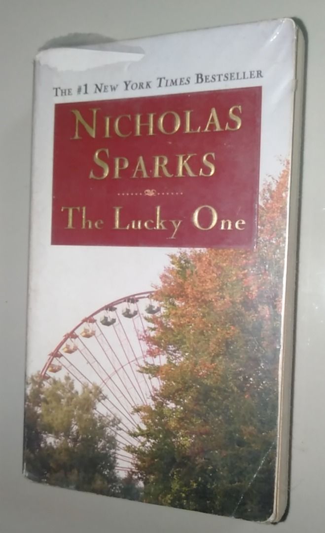 NICHOLAS SPARKS The Lucky One, Hobbies & Toys, Books & Magazines ...