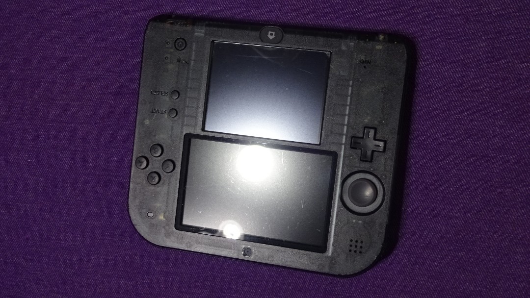 Nintendo 2DS region lock Japan, Video Gaming, Video Game Consoles ...