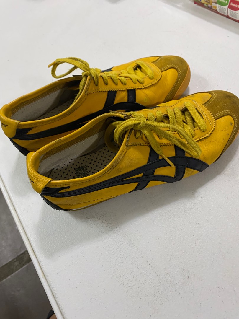 Onitsuka Tiger Yellow Black, Men's Fashion, Footwear, Sneakers on Carousell