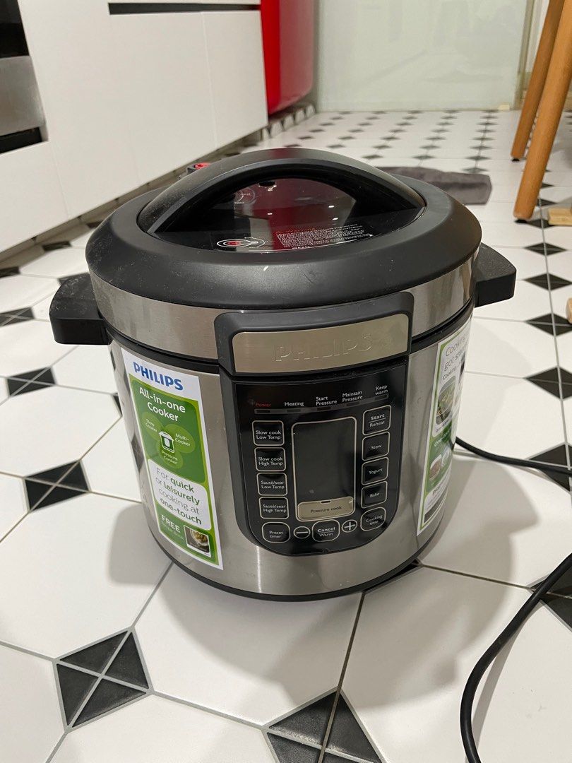 Philips multi cooker - used only once, TV & Home Appliances, Kitchen ...