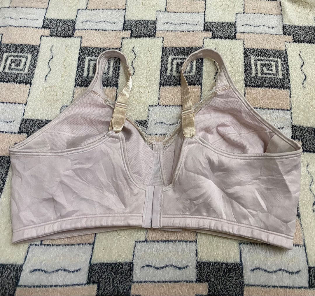 Playtex 40DD / 42D, Women's Fashion, New Undergarments & Loungewear on ...