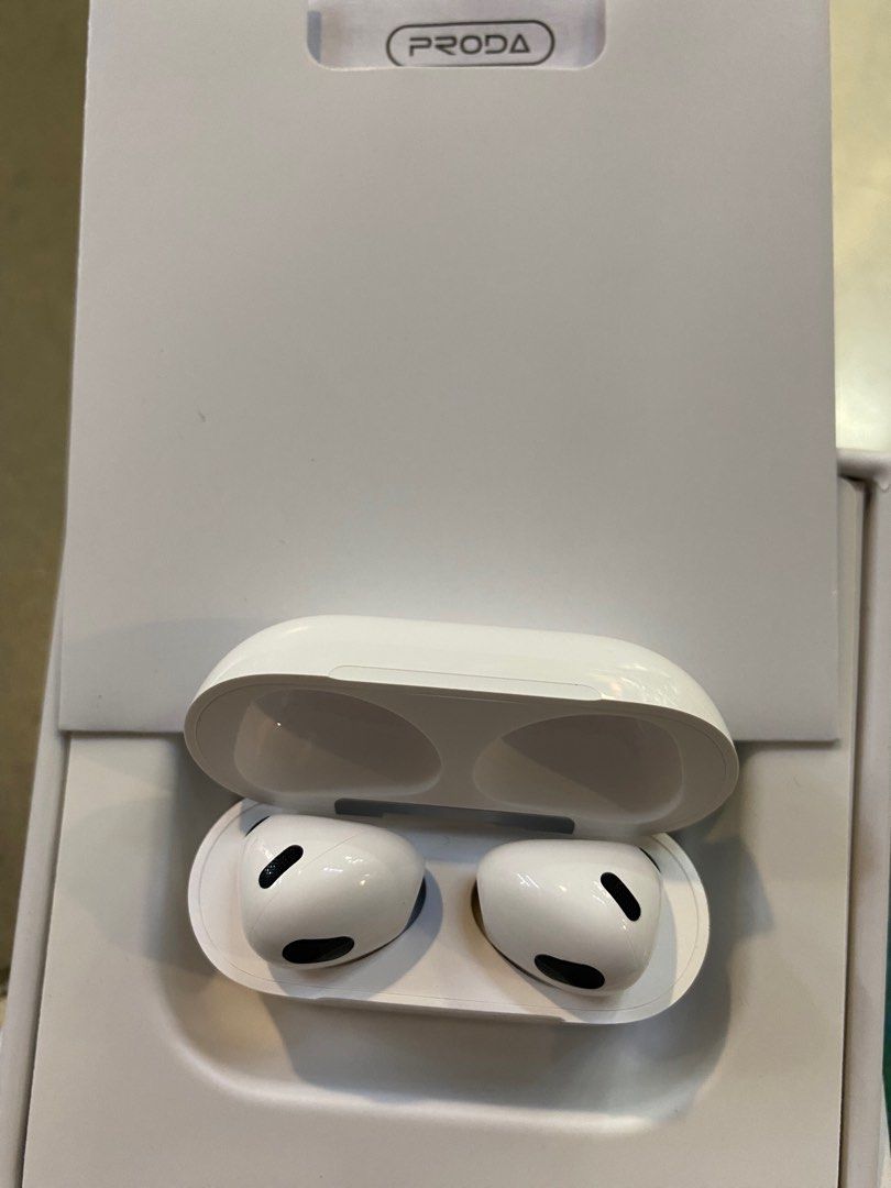 Proda TRUE WIRELESS EARBUDS BT-430, 音響器材, 耳機 - Carousell