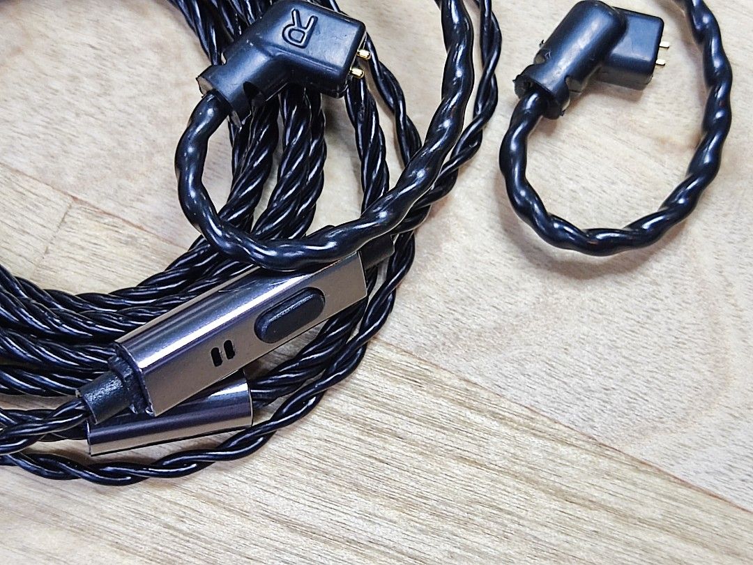 QDC 0.78 to 3.5mm adaptor 4 core IEM cable with mic for moondrop KZ ...