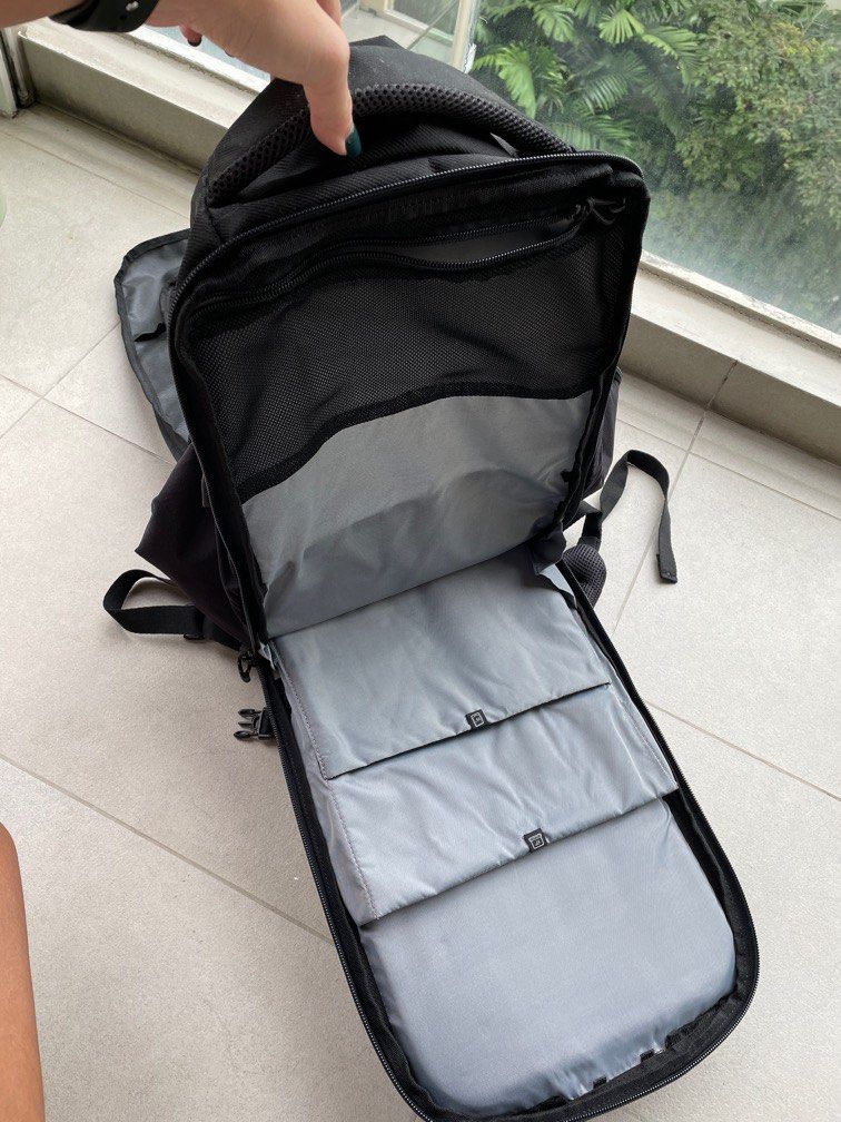 Quechua backpack, Men's Fashion, Bags, Backpacks on Carousell