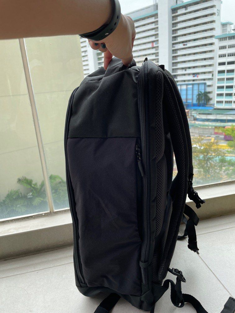 Quechua backpack, Men's Fashion, Bags, Backpacks on Carousell