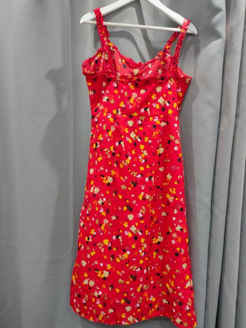 Red Dress Realisation Par Inspired Juliet Dress, Women's Fashion ...