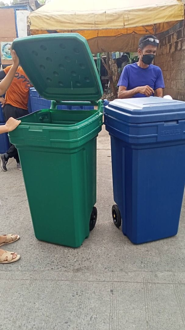 roller king bin trash bin 250 liters, Furniture & Home Living, Cleaning ...