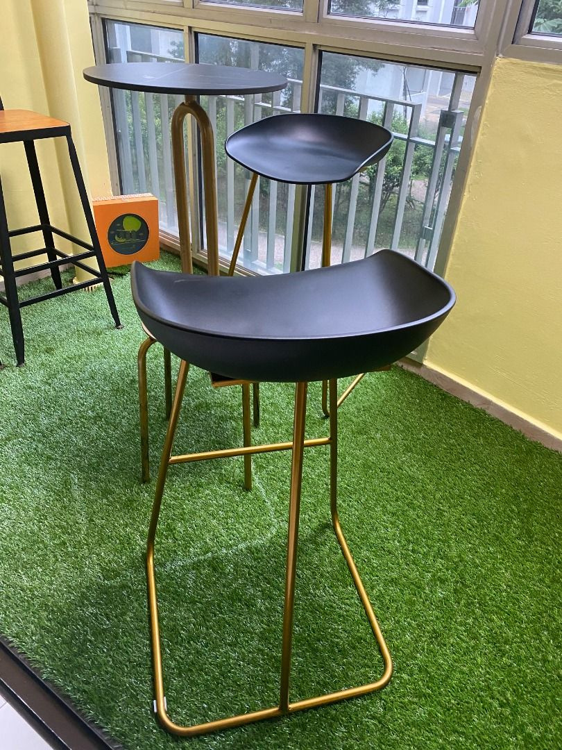 Round Black & Gold Bar Table, Furniture & Home Living, Furniture ...