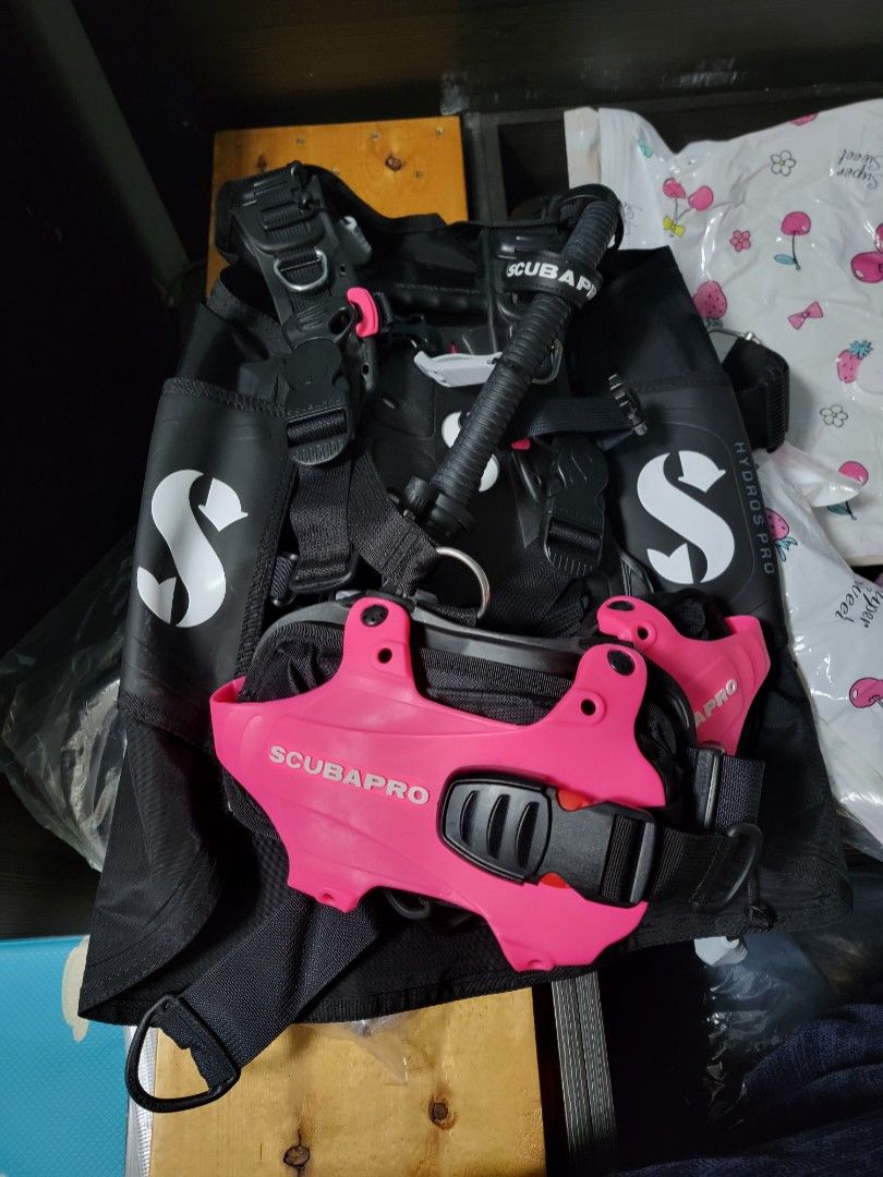Scubapro Hydros Pro BCD, 運動產品, 運動與體育, 運動與體育 - 水上活動 - Carousell