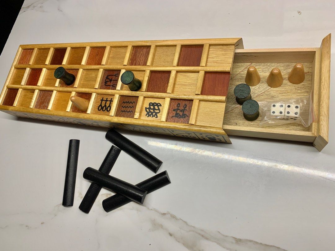 SENET BOARD GAME - AN ANCIENT EGYPTIAN BOARD GAME | WOODEN SENET GAME ...