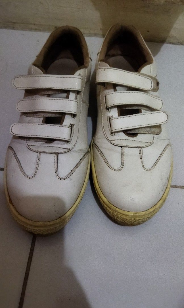 Sepatu Adorable project ukuran 40, Fesyen Wanita, Sepatu di Carousell